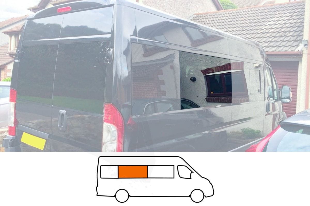 Vauxhall Movano 21> (XLWB L4) O/S Middle Fixed Window in Privacy Tint ...