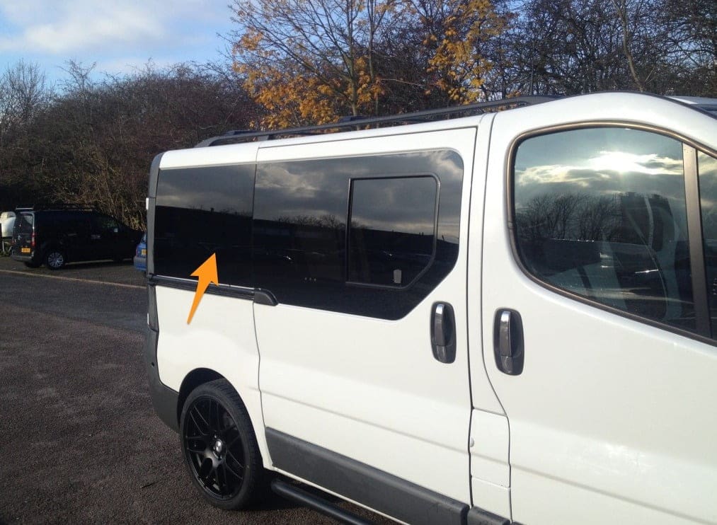 Renault Trafic (LWB) O/S Rear Fixed Window For Sliding Door In Privacy ...