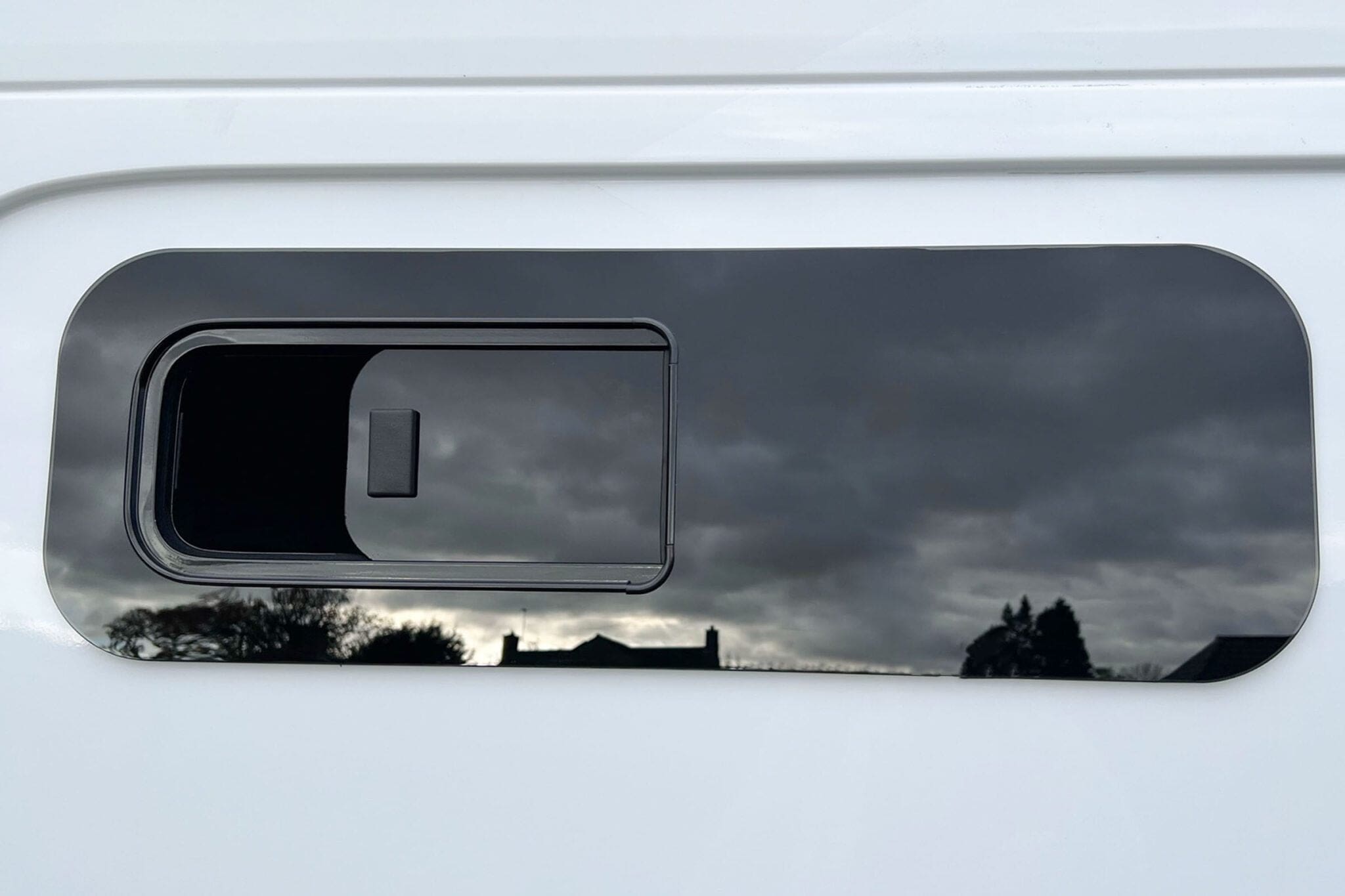 Universal Conversion Window - Opening (800mm x 270mm) - VanPimps