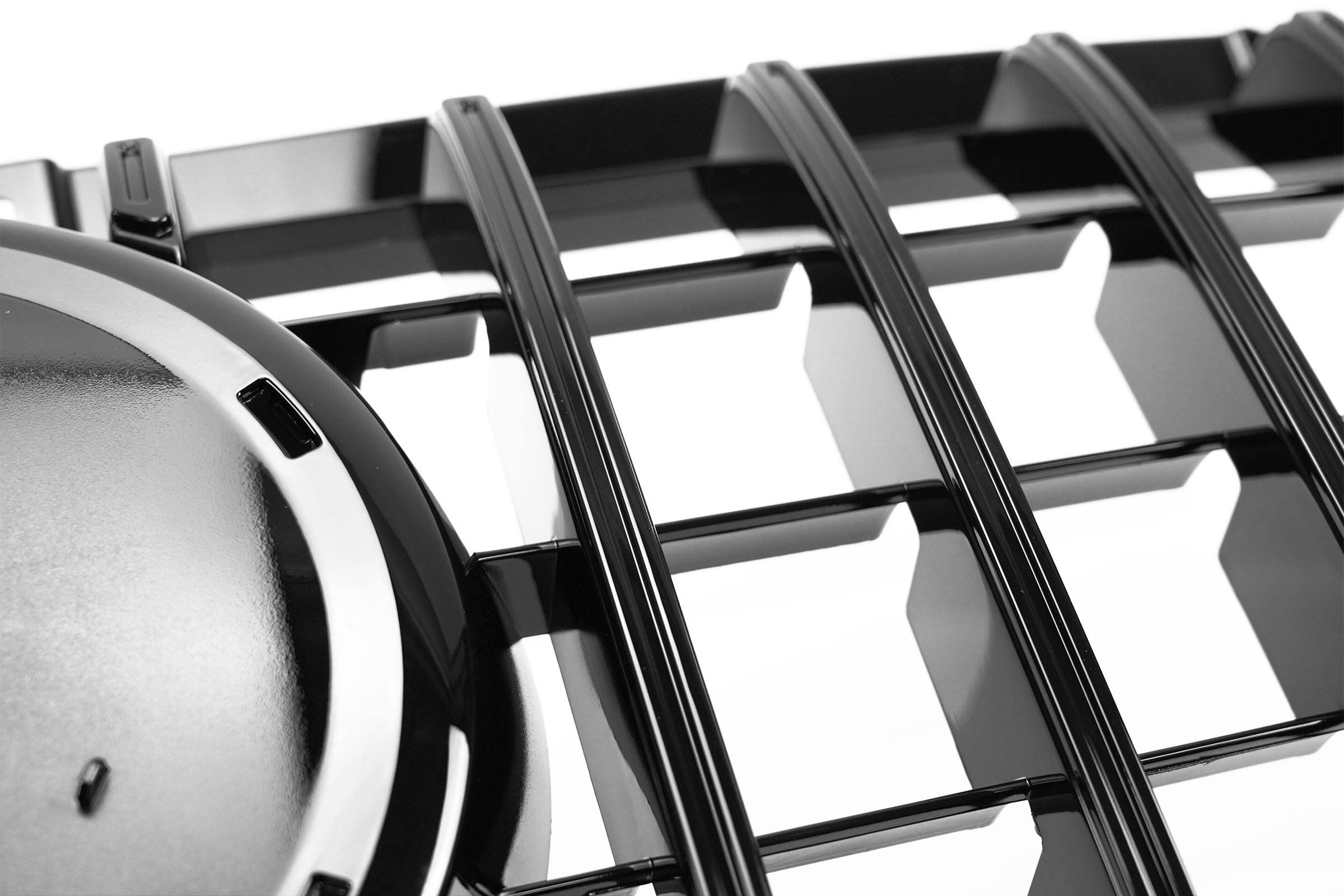 Mercedes Sprinter Front Grille (2018>) - VanPimps